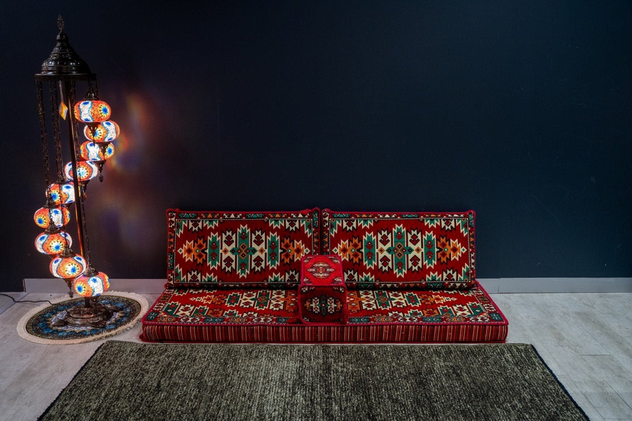 Arabian Majlis & Divan Set (Floor Cushions) Red-Green – Istanbul ...
